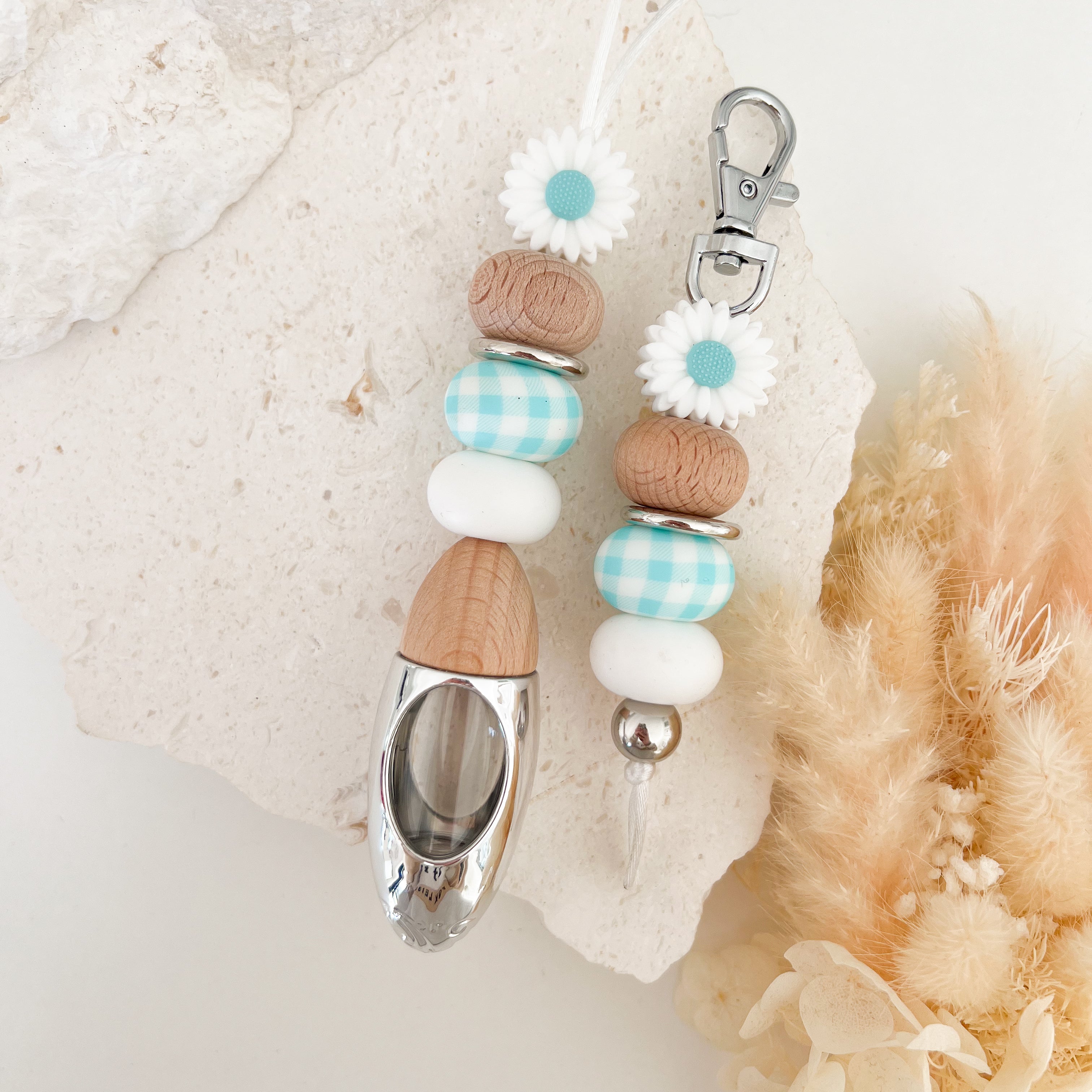 Tiffany Daisy Matching Set – Scrunchie Luxe